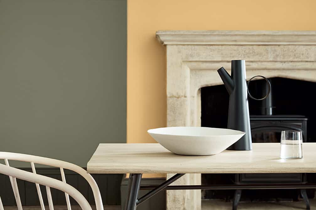 Light Gold #53 - Paint and Brush